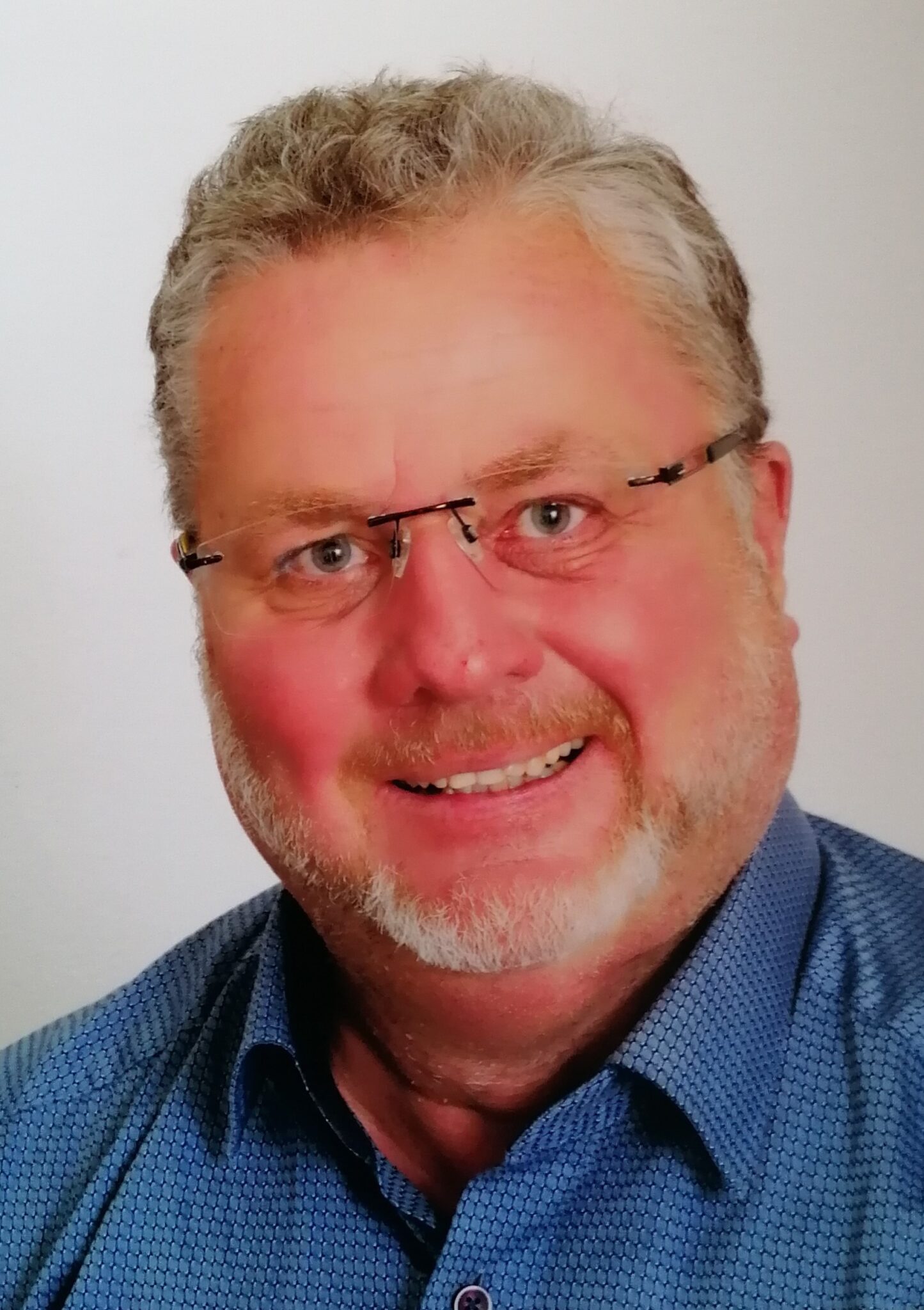Pfarrer Michael Tetzner stellt sich vor - Ev.-Luth. Kirchspiel Geithain ...